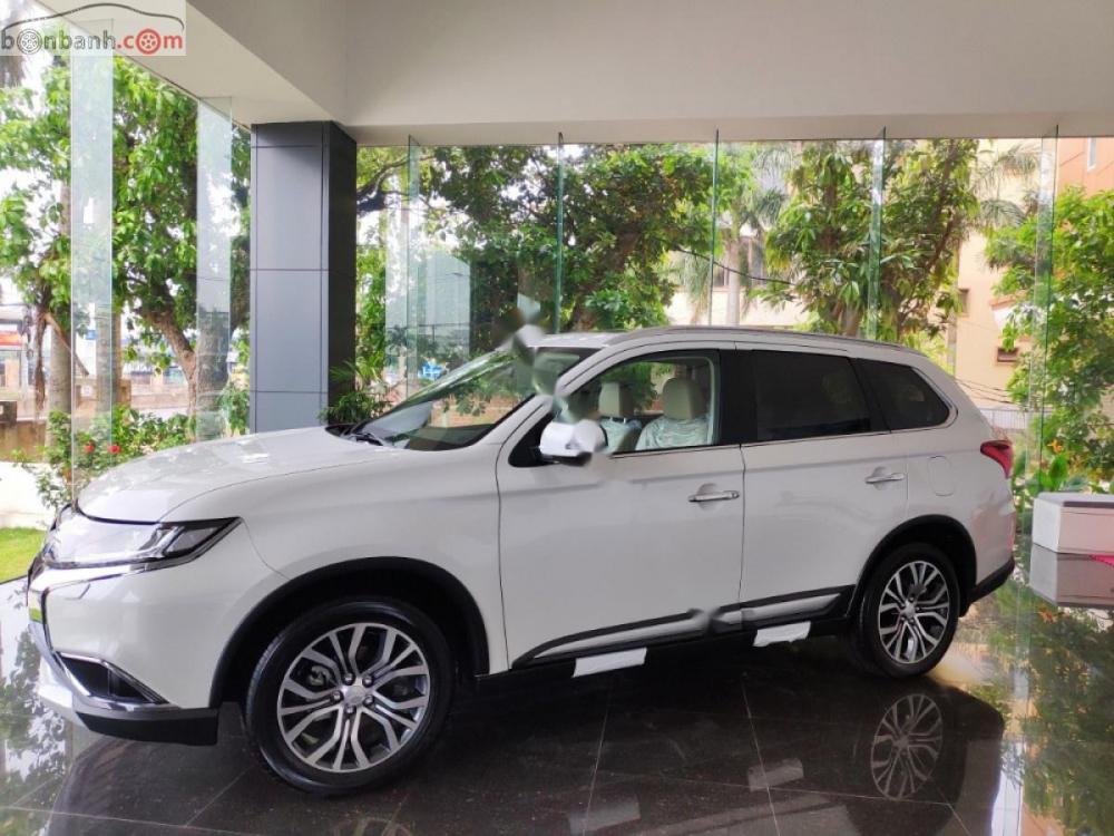 Mua bán ô tô Mitsubishi Outlander 2019 giá 908 triệu - 1647961