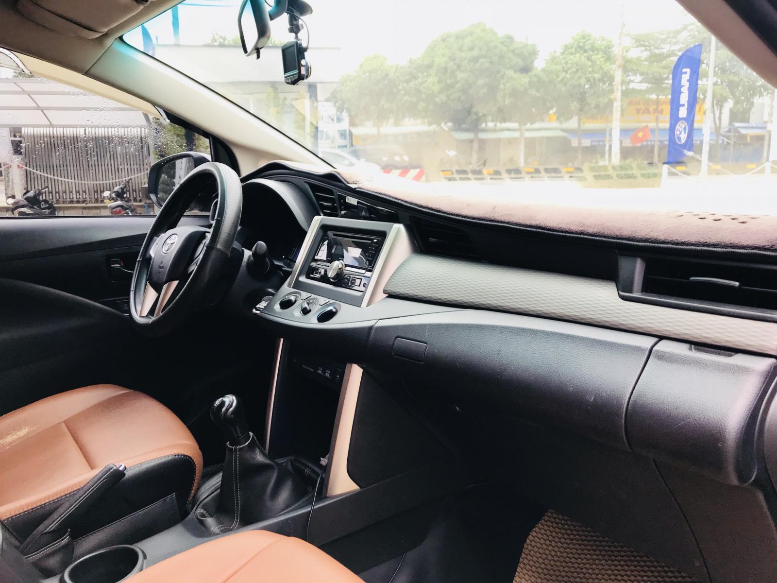 Mua bán ô tô Toyota Innova 2018 giá 640 triệu - 1849425